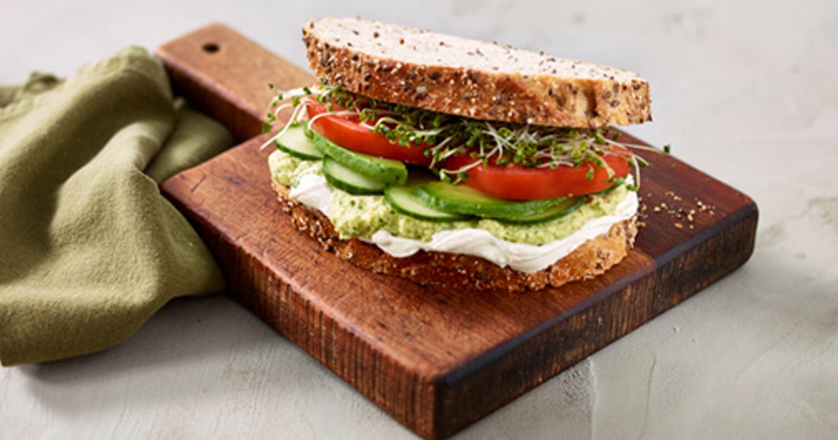 Edamame Mash Sandwich | Arla Foods dairy product provides you with ...